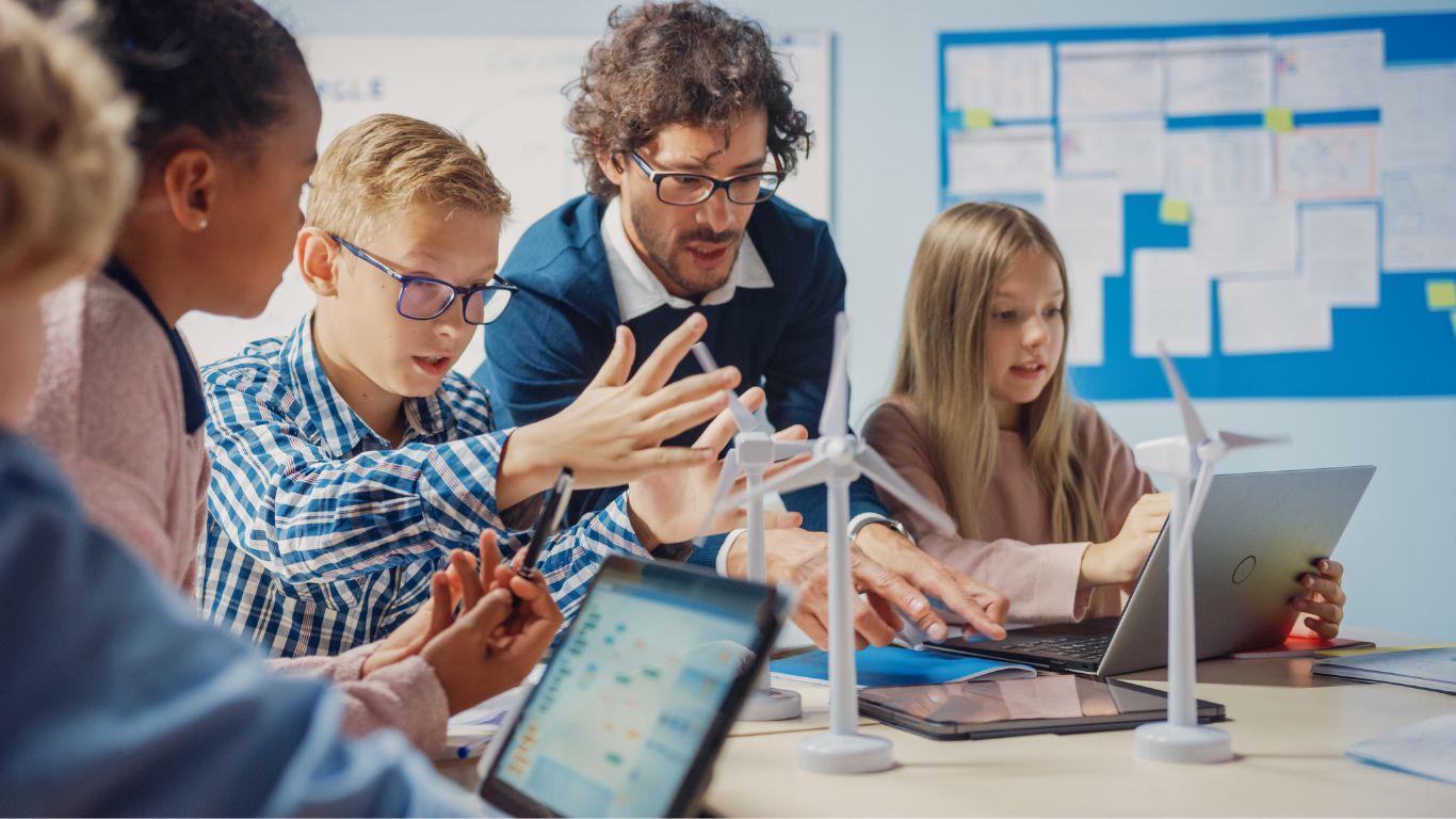 Tutoring Classes – Commonwealth International Academy